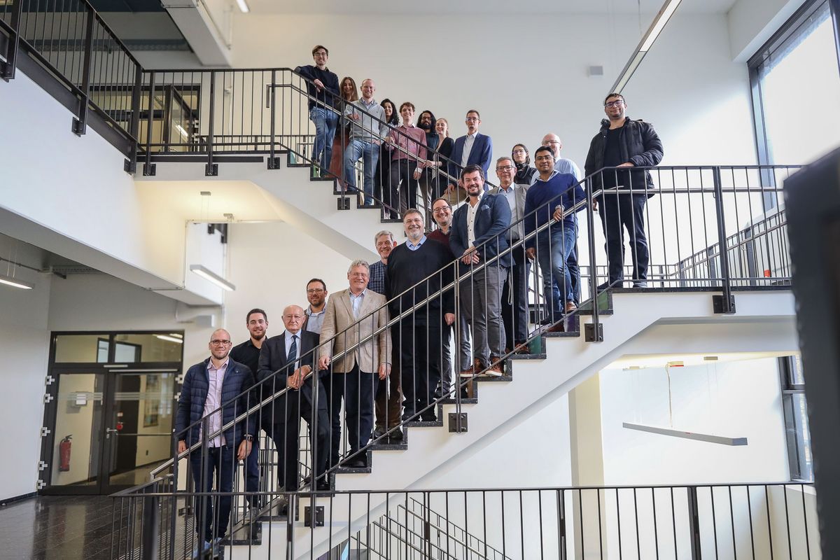 Fakultät für Elektrotechnik und Informationstechnik: Fourth meeting of ...